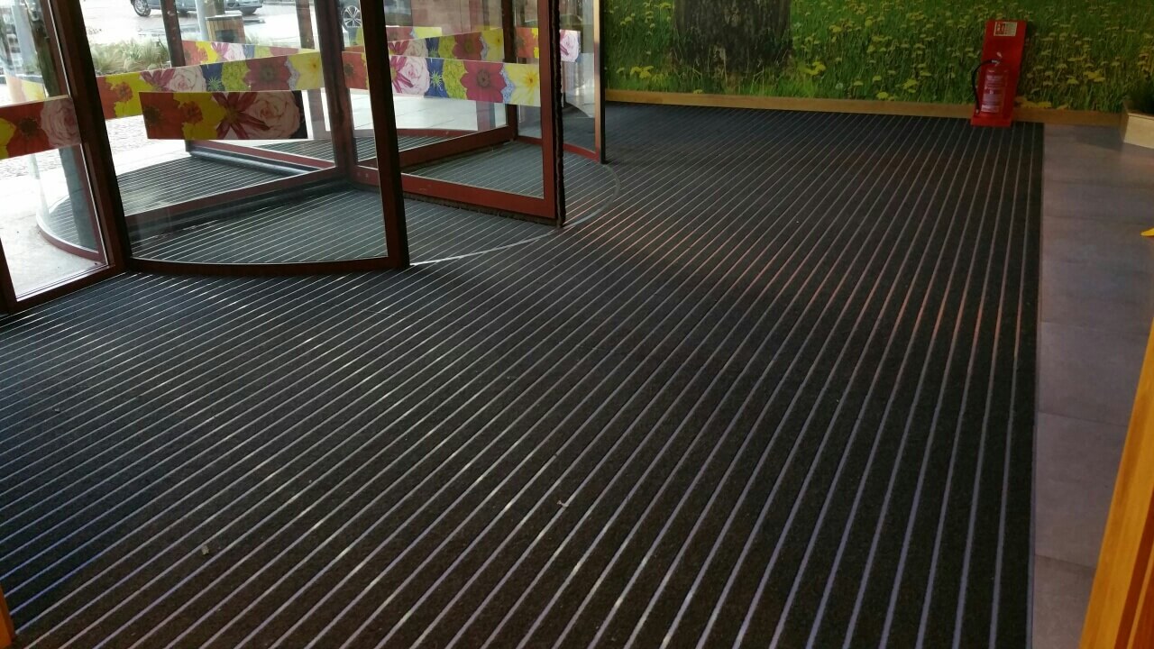 UK Designers/Manufacturers of Entrance Matting Systems